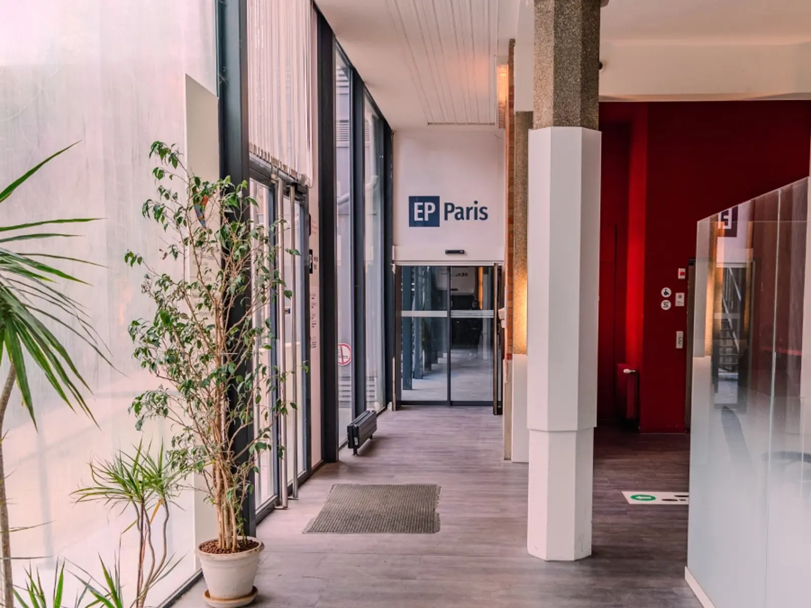 Paris | English Path